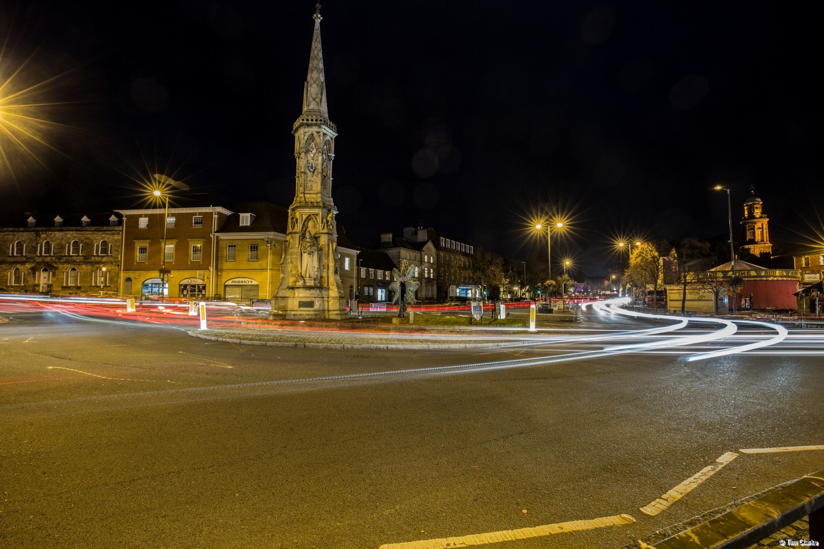 Banbury Cross at Dusk. | Tim's One Photograph a Day